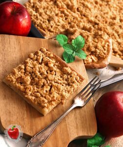 Apfel-Streuselkuchen vom Blech - HeftigVegan