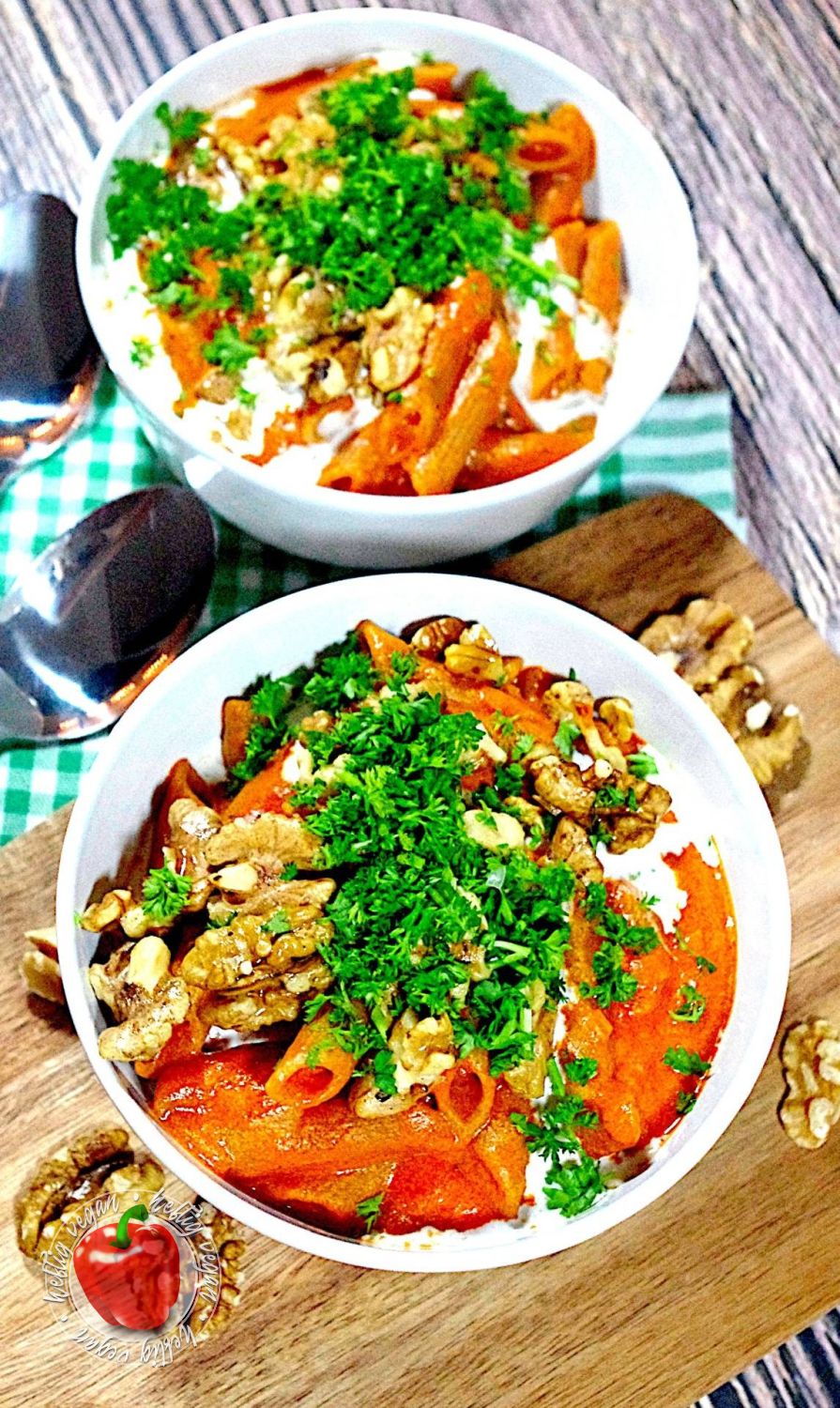 Risotto-Penne mit gerösteten Walnüssen